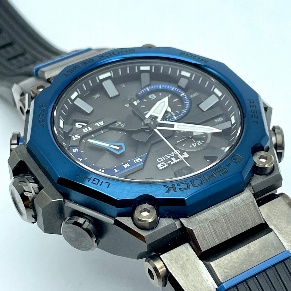 CASIO G-SHOCK MTG-B2000 Carbon Monocoque Case