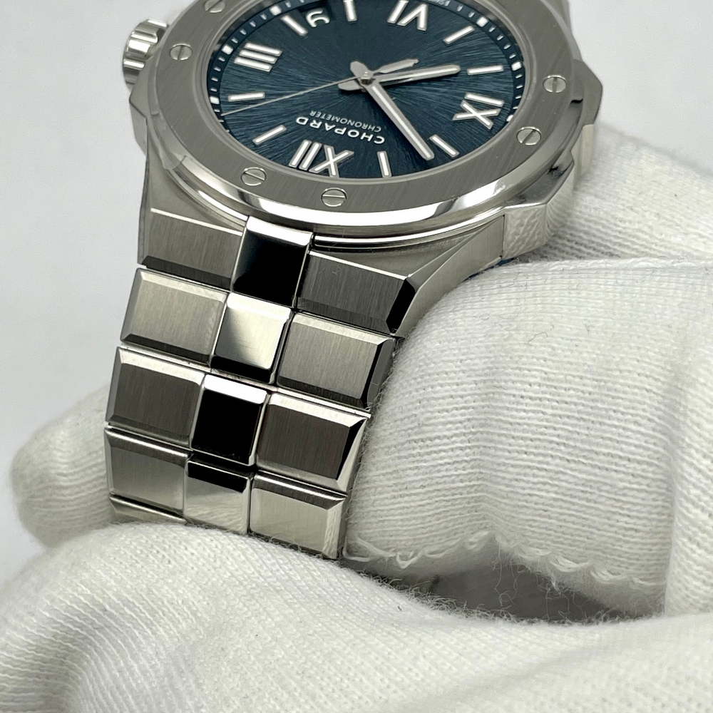 Chopard Alpine Eagle Large Blue dial