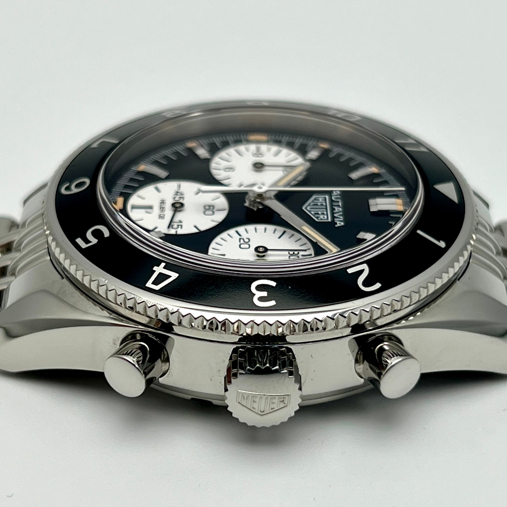 Heuer Heritage Autavia H02