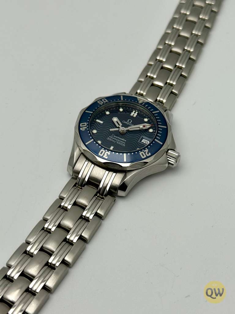 Omega Seamaster Professional 300M Lady